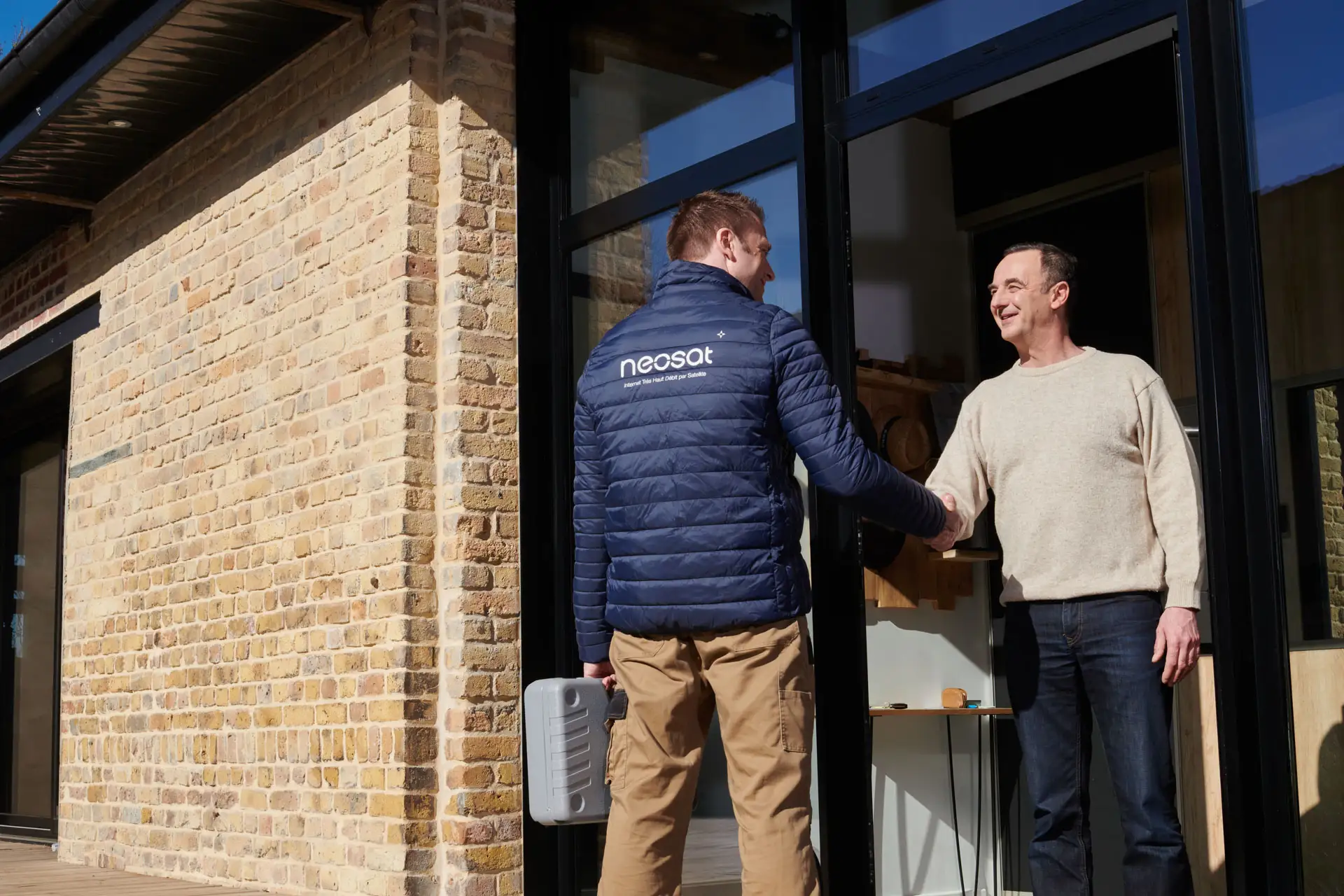 Nordnet, neosat : qui sommes-nous ? | neosat